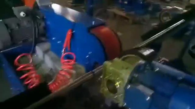 Станок SGKC 100 для бесцентрового шлифования труб