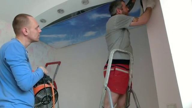 потолок звёздное небо с кометой