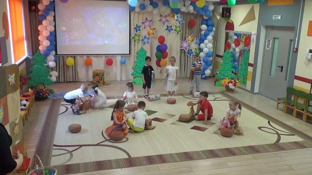 "Рыбки и камушки" упражнение с варежковыми куклами