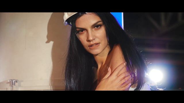 Клип со съёмок календаря 'ЭКСПЕРТ-КАБЕЛЬ' за 2019 год