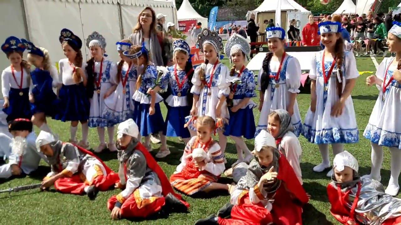 Участники спектакля в Спортлэнд. 21.05.2023