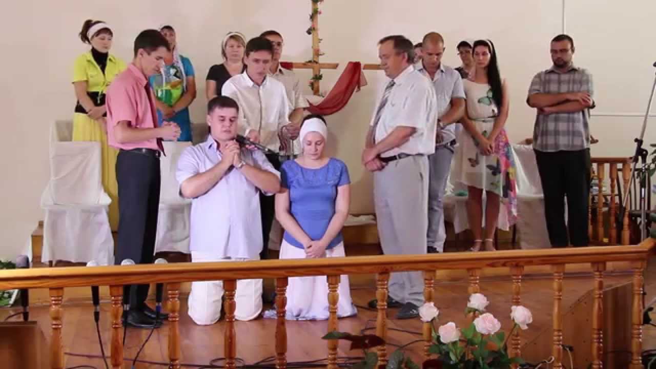 Крещение в центральной церкви ЕХБ г.Волгодонска 2014 часть 2