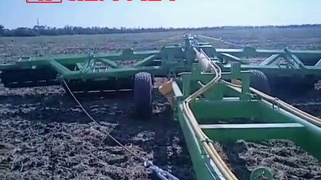 Испытания катка КЗК-10СК _КИПО-65_.  Работа по стерне подсолнечника.