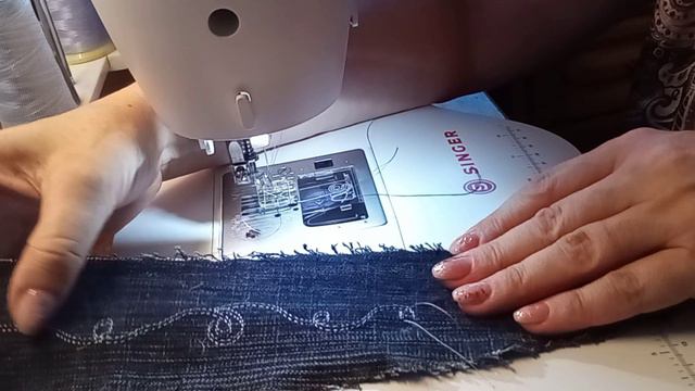 шьем джинсовый плащ в лоскутной технике. Продолжение- аппликация и свободно-ходовая стежка