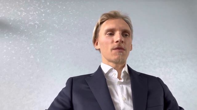 Отзыв Виталию Наумову. Судариков Андрей основатель и креативный директор PlayDispla (1).mp4