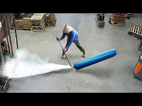 Полнейшие идиоты на работе #15. Подборка ржачных приколов