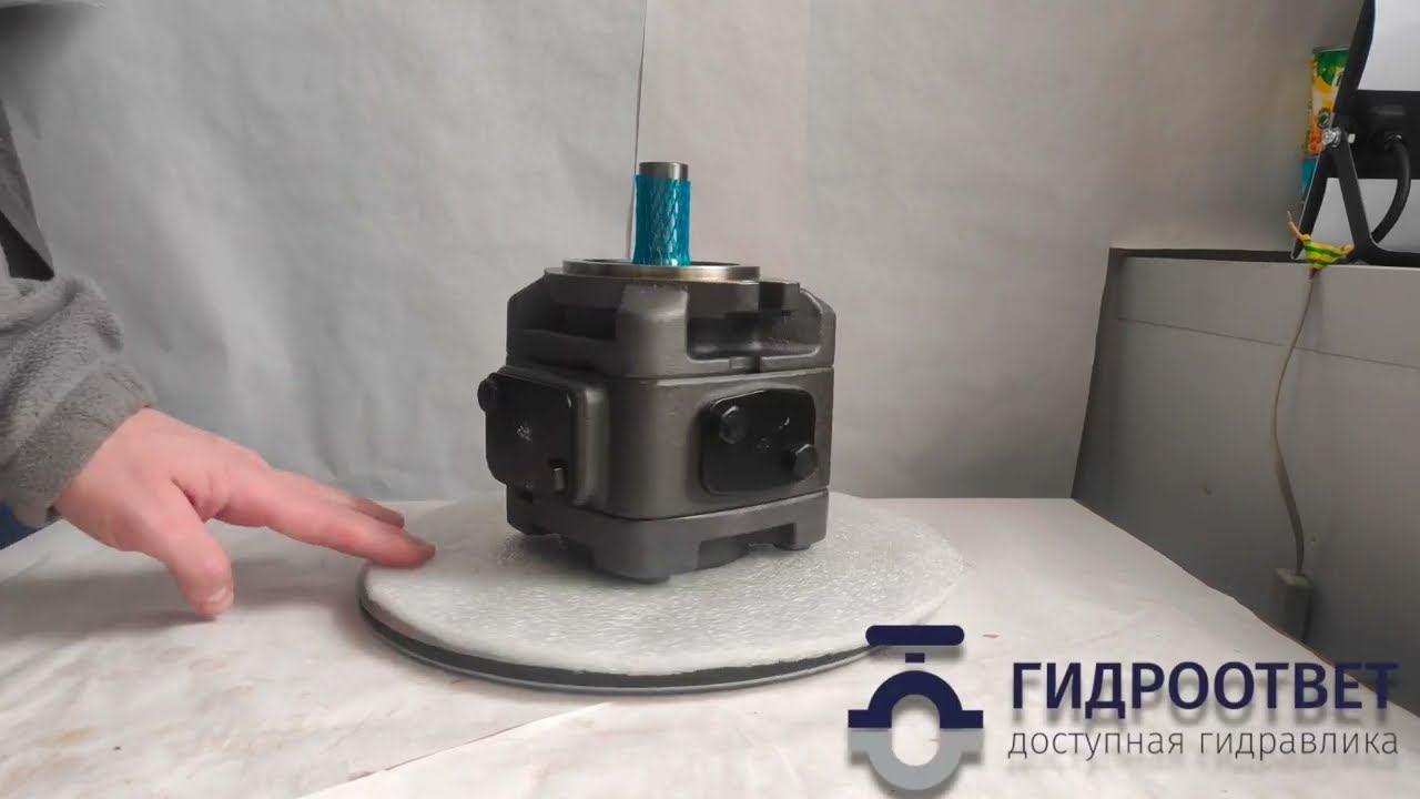 YLH2-32-R-VPC-10 - Шестеренный насос внутреннего зацепления 32 см3, аналог насоса PGH4-3X/032RE11VU2