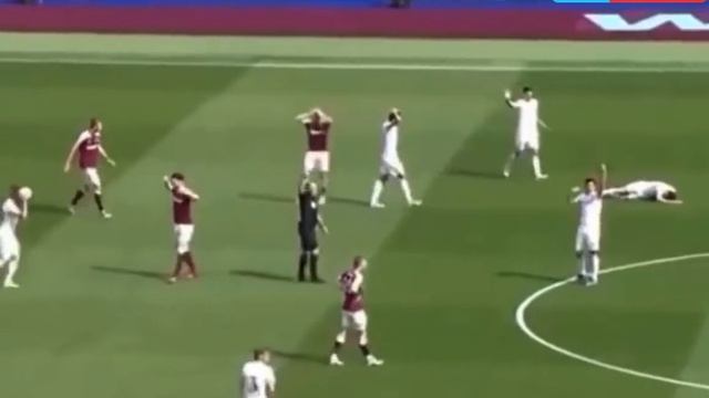 Экс-футболист «ЦСКА» Влашич сломал ногу футболисту «Бернли» Уэствуду смотреть видео