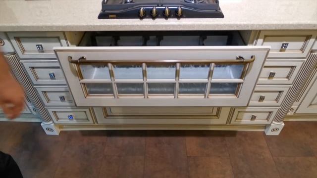 Распродажа Lady 02i.mp4