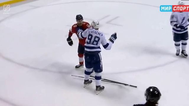 Хоккеист Михаил Сергачев устроил кулачный бой с канадцем Беннетта смотреть видео