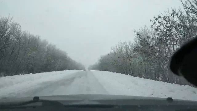 Гололед на трассе ЛНР 06.02.2019