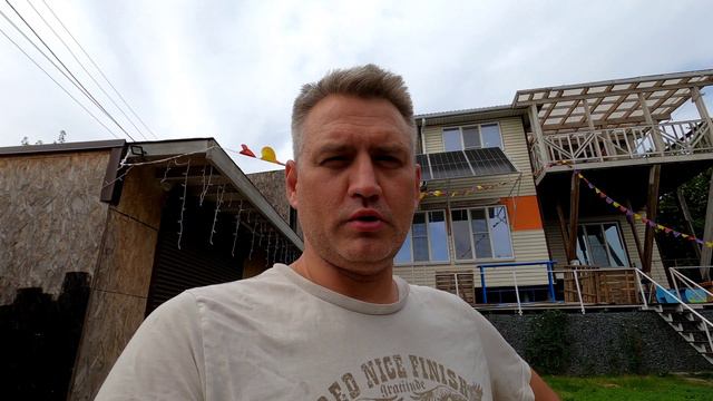 Сколько приносит солнечная электростанция за август.