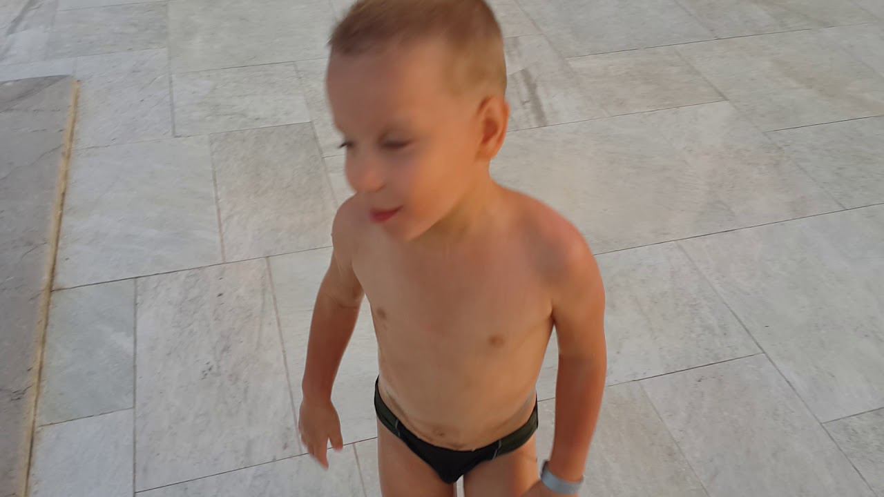 Территория отеля Concorde Green Park