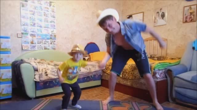 Поздравление С ДНЁМ РОЖДЕНИЯ, Любимой мамы и жены!