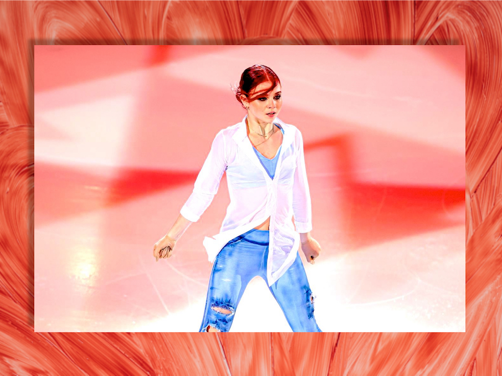 Александра Трусова. Besame mucho.mp4