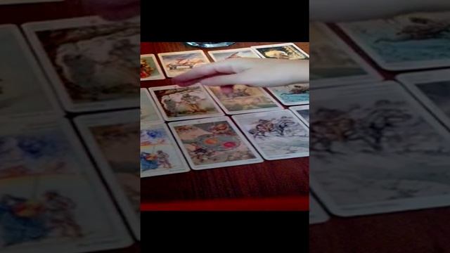 Черная Королева существует? У нее код доступа ко всем финансам?