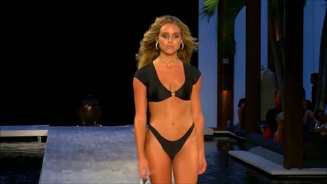 VDM The Label Swimwear Fashion Show Swim Week Miami Beach 2019 (22)