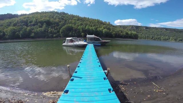 Нугущское водохранилище. Катер.