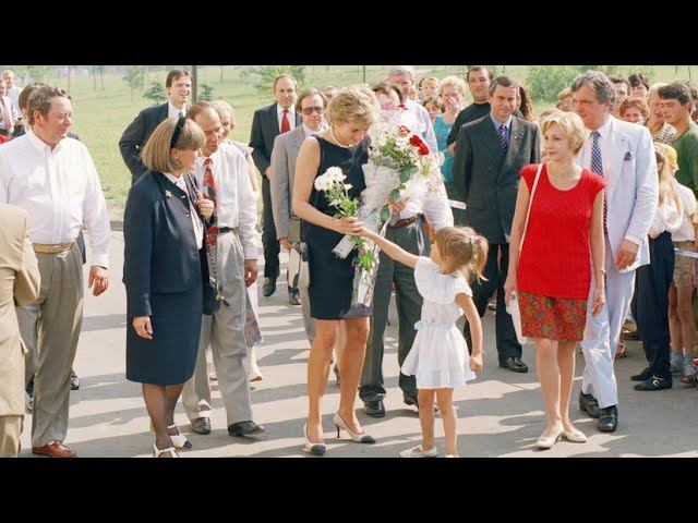 15-16 июня 1995 года состоялся визит принцессы Уэльской Дианы в Москву