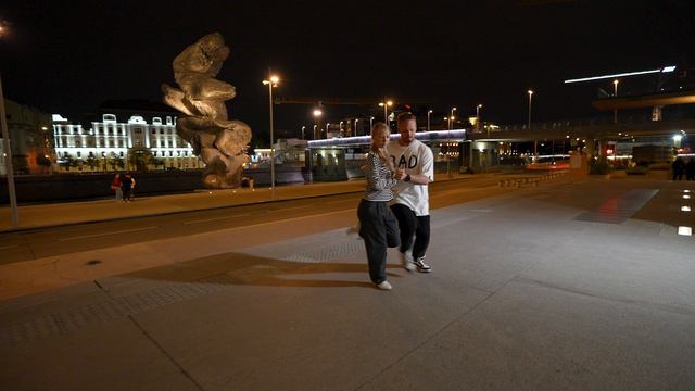 Pavel Sobiray and Victoria Testova. Street Tango. Francisco Canaro — Silueta portena.