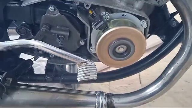 Первый запуск движка Ява 350 после ремонта .