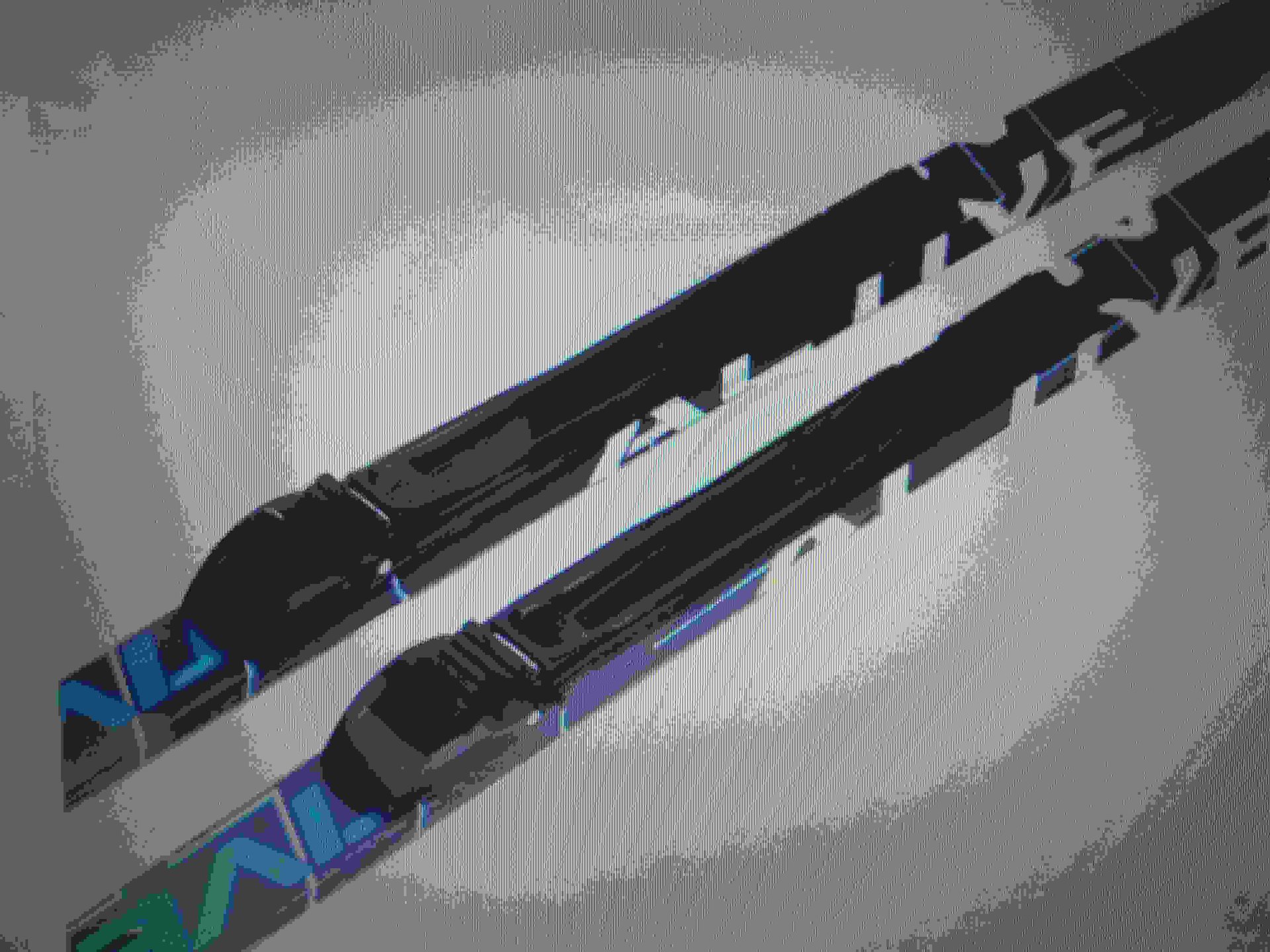 Легко. Установка крепления NN75, NNN на лыжи.Сможет даже школьник.