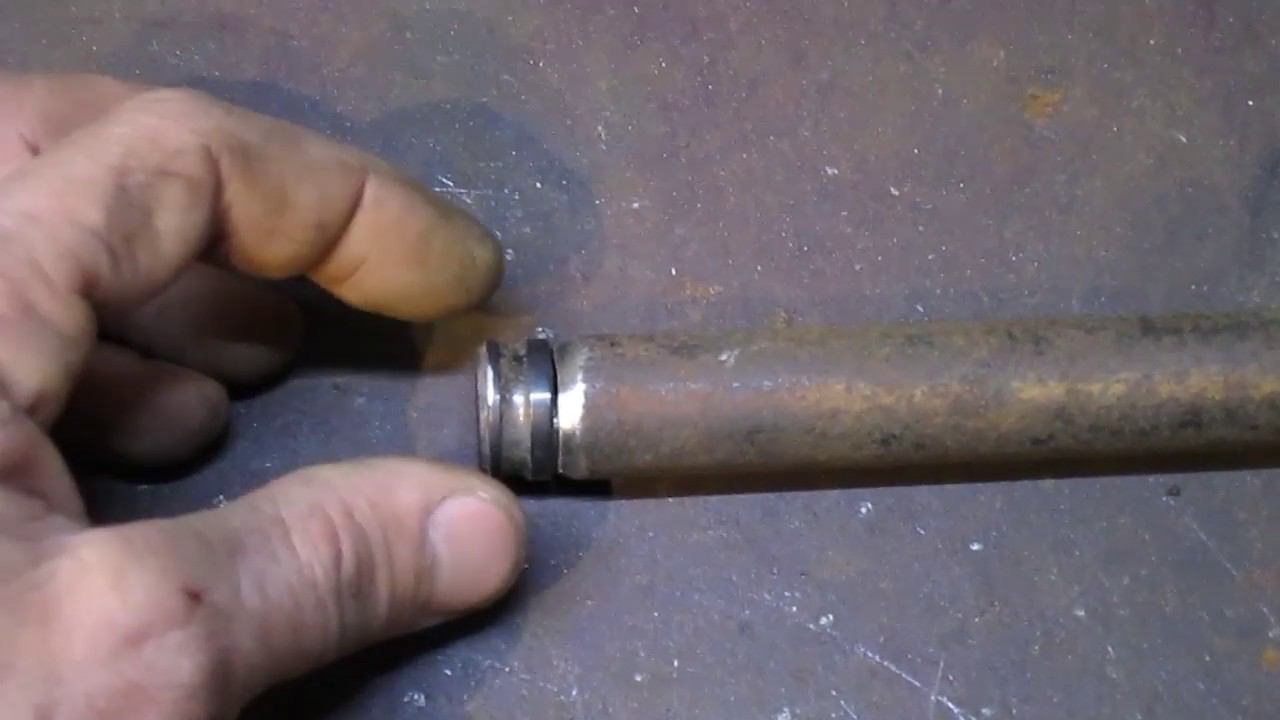 Пробойник (просечка) из подшипника и трубы для транспортерной ленты