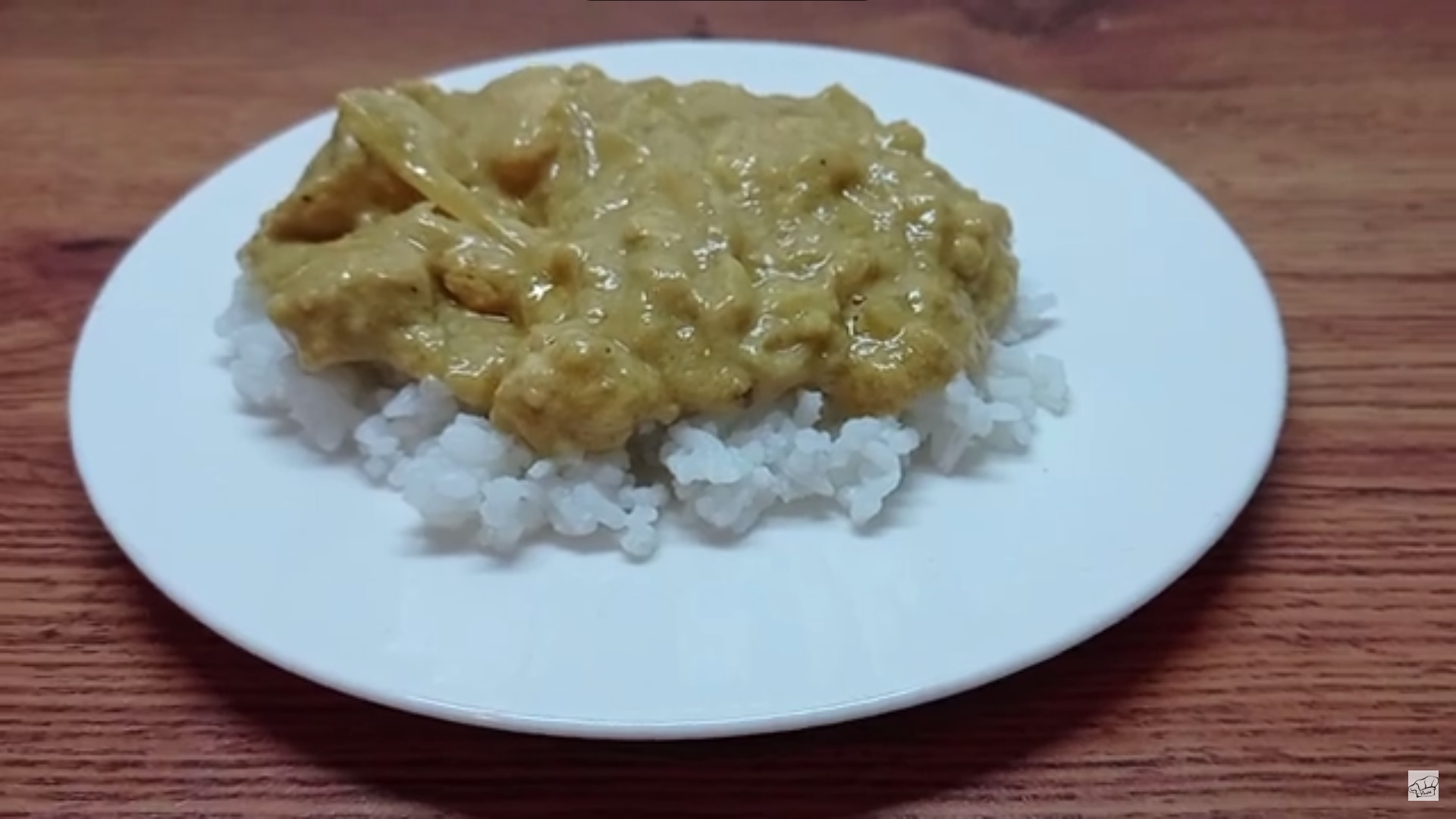 Курица карри точно подойдет к любому гарниру! Рецепт вкусного ужина.