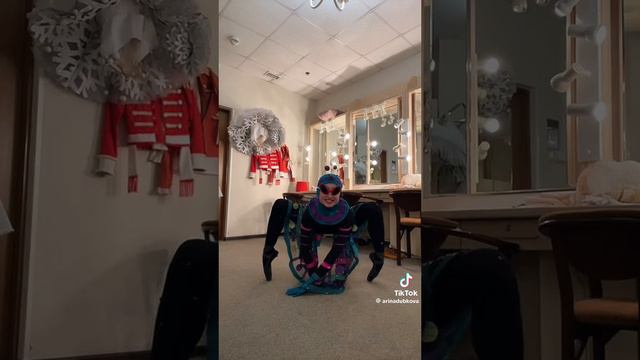 песня Чунга, Чунга крабика.