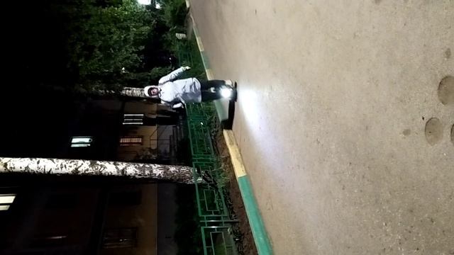 Май. Жара.Кино