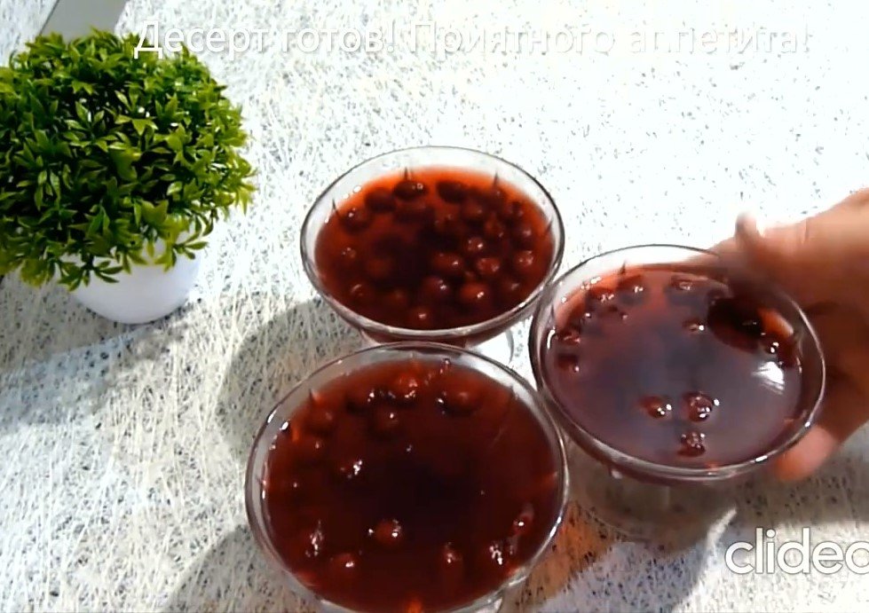 Легкий, быстрый, полезный десерт/Желе из вишни