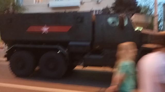 Тайфун-К и Тайфун-У на репетиции парада Победы