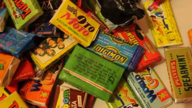 Нычка школьника 90х годов - Жевательная резинка того времени