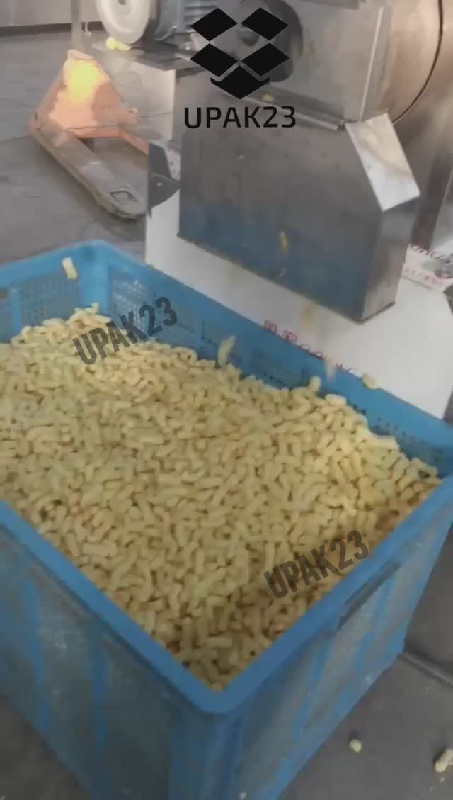 Экструдер кукурузных палочек #machine #оборудованиедляпроизводствакукурузныхпалочек