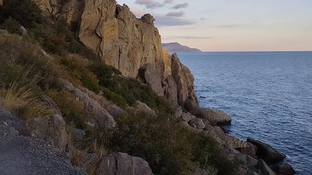 Вечерняя прогулка по Тропе Голицына. Новый Свет. Крым.25 сентября..mp4