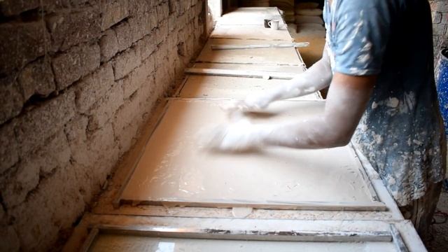 Как делают гипсовую плитку  Технология изготовления гипсовой плитки  Простой поп-дизайн.