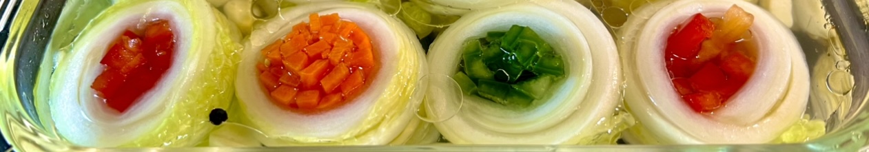 Разноцветные рулетики из пекинской капусты- супер закуска!