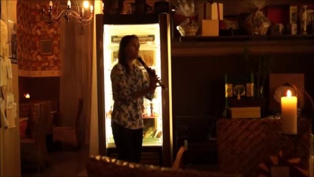 Музыки осталось мало (Анжелика Варум), Angels (Robbie Williams), Снег (Николай Носков) на блокфлейте