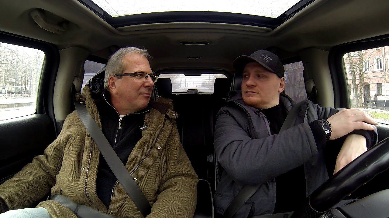 Иллюзионист Сергей Сафронов ездит на 10-летнем Hummer 3