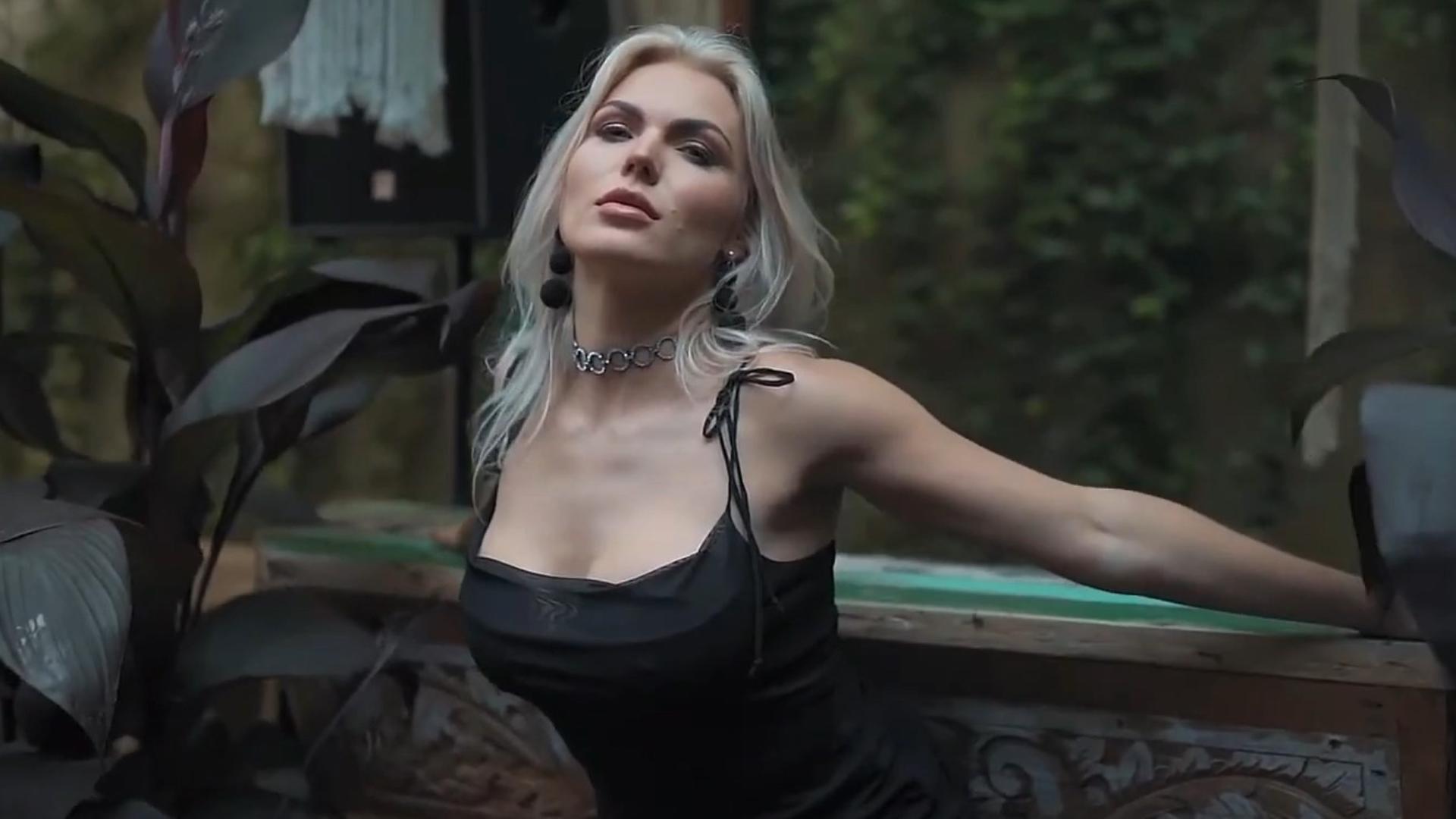 KA - DO - Чужая