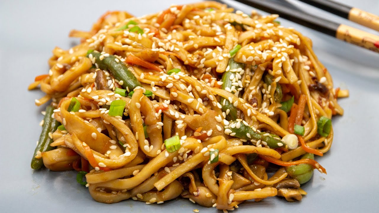 Лучший РЕЦЕПТ ПШЕНИЧНОЙ ЛАПШИ ПО-АЗИАТСКИ. Wok с кальмарами и овощами 0+