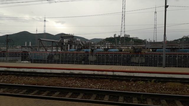 Прибытие в Туапсе в 6.30 утра. Двухэтажный поезд Санкт-Петербург - Адлер №35.