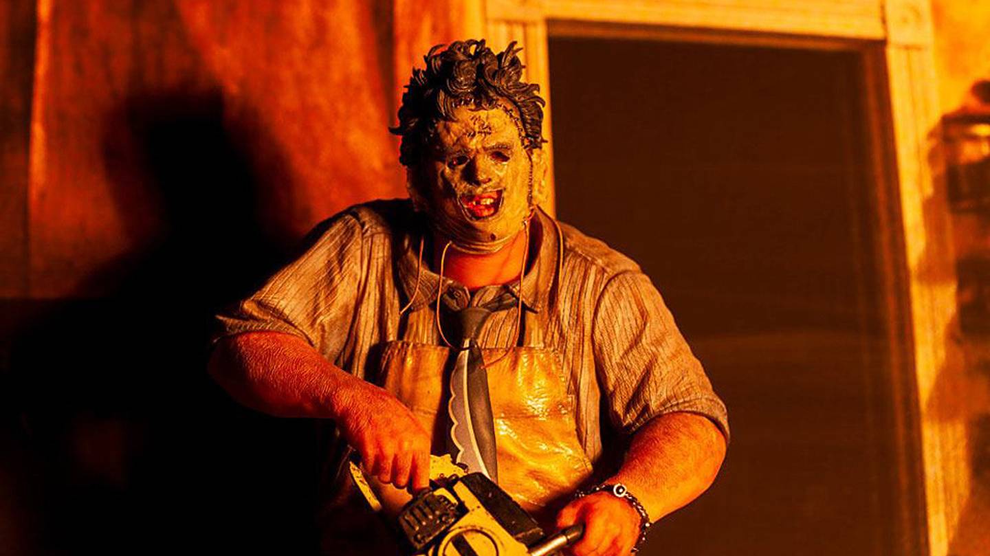 Я столько за ним гнался, а Джонни просто перехватил мою жертву! Техасская резня бензопилой