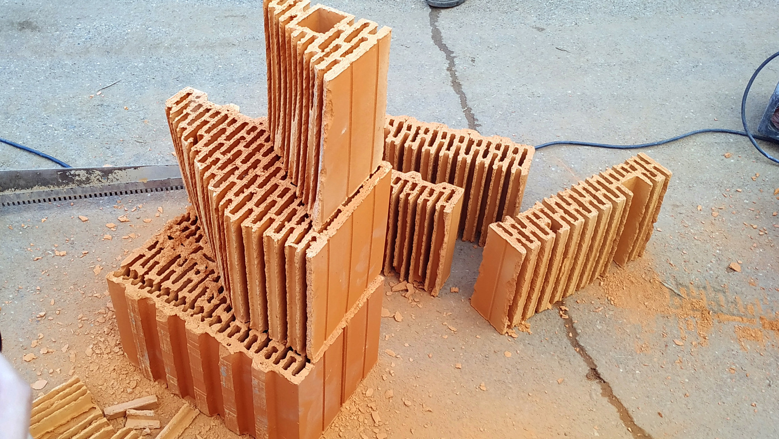 Технология кладки крупноформатных керамических блоков мастеркласс.