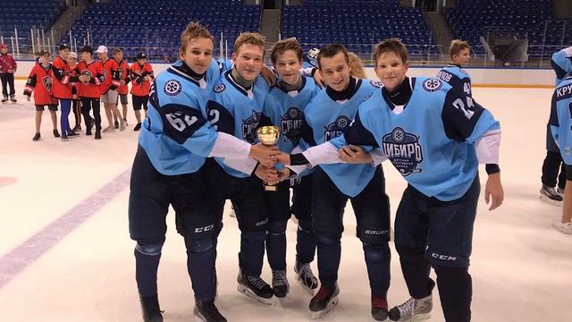 Поздравление с юбилеем школы 9Б класса