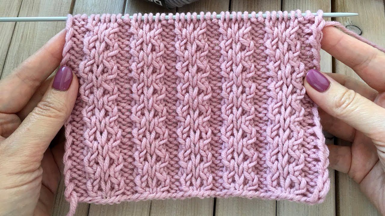 Рельефные волнистые дорожки Простой узор спицами