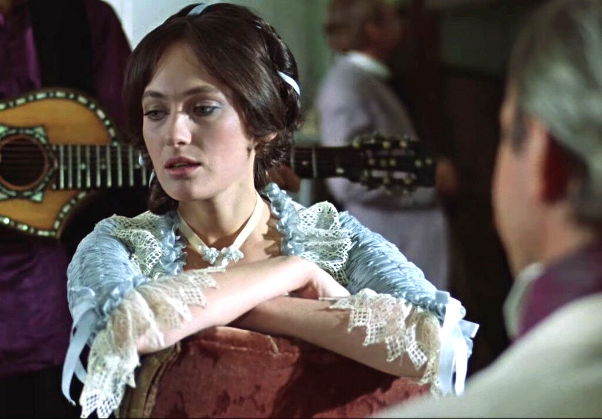 ВЕРА ПЕНЬКОВА. А НАПОСЛЕДОК Я СКАЖУ... (длинное вступление). Муз. - А. Петров, ст. Б. Ахмадулиной.