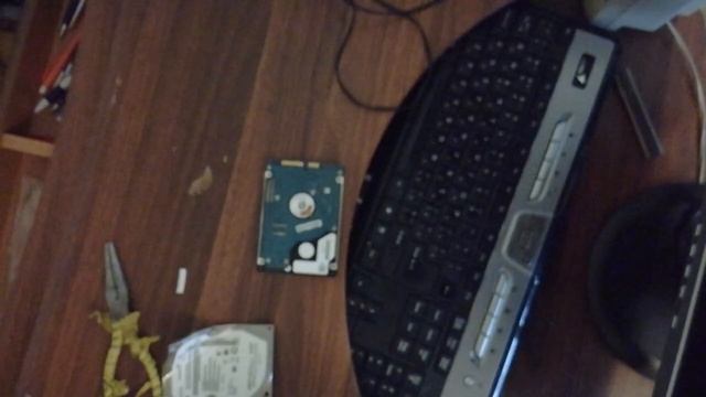 250GB HDD RoHS 250,GB Momenrus 5400.6 DATE CODE 10.05.2009.mp4