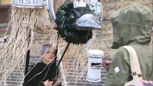 Roadmap B2+ Unit 1 The puppet maker