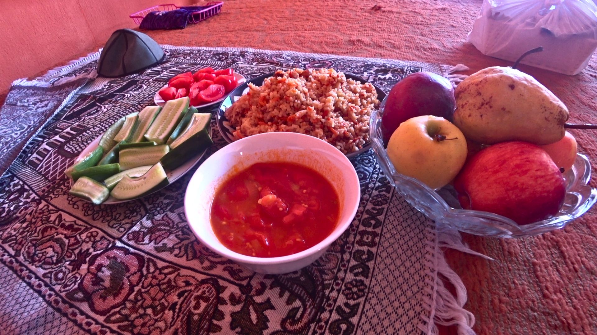 ОБЫЧНЫЙ ДЕНЬ ТАДЖИКИСТАНЦА